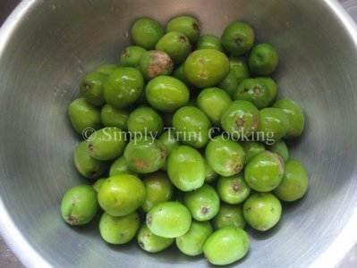 The Best Way to Enjoy Green Plums: Soaked Plum