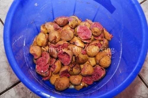 Guava Wine : Delightful Guava Fruitiness In A Glass