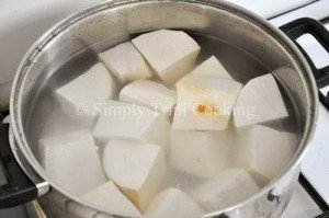 A Special Dasheen Pie