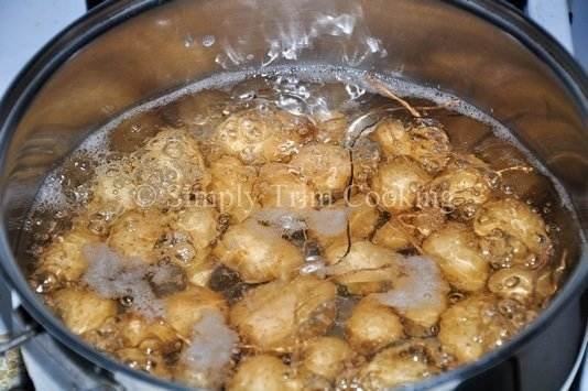 Topi Tambo Souse : Truly Tantalizing