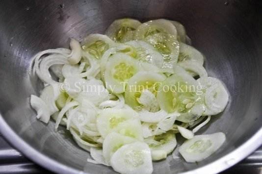 Topi Tambo Souse : Truly Tantalizing