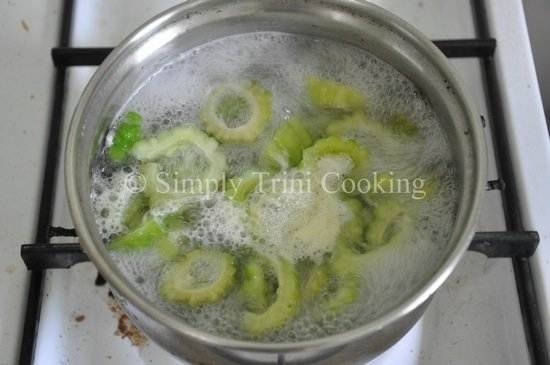 Beef With Caraili (Bitter Melon)