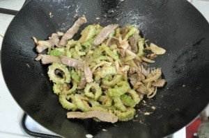 Beef With Caraili (Bitter Melon)