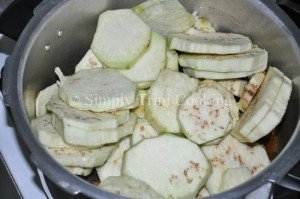 Stew Oxtail and Melongene (Eggplant)