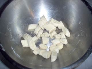 A Healthy Tasty Cow Heel Soup