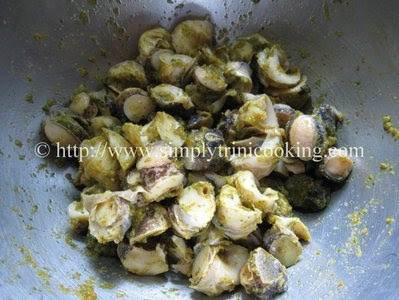 An Irresistible Tasty Curry Conchs and Dumpling