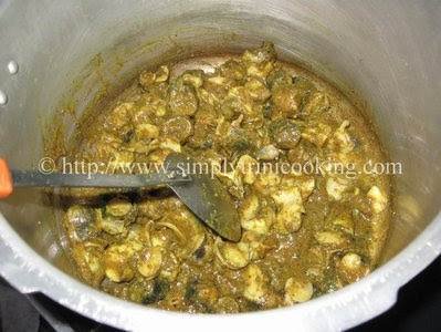 An Irresistible Tasty Curry Conchs and Dumpling