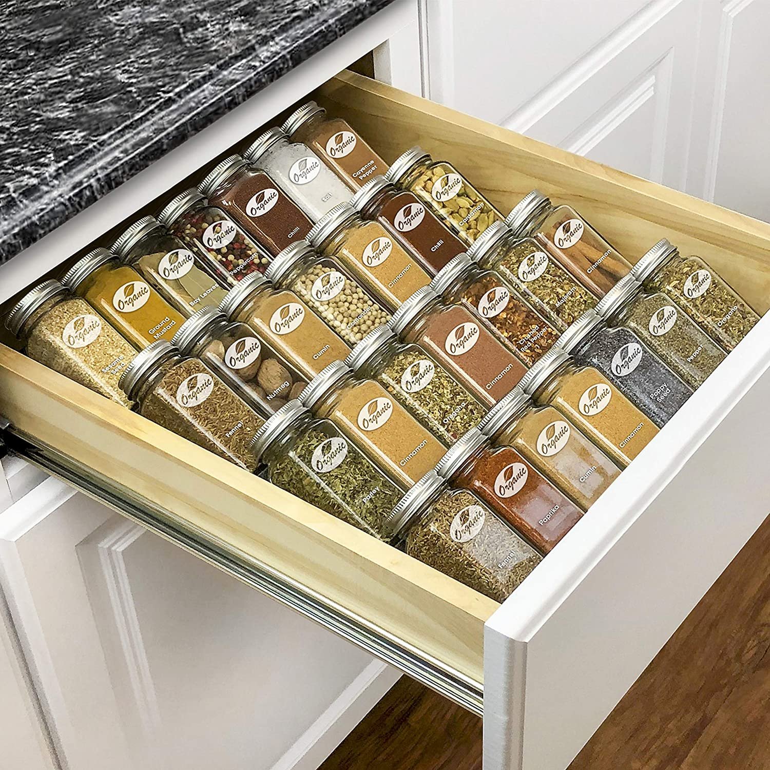 10 MUST HAVE ITEMS FOR AN ORGANIZED KITCHEN